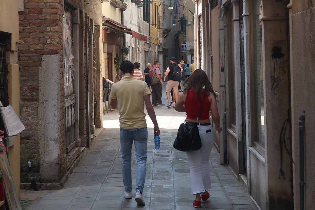 Getting Around in Venice + The Lagoon (Local Advice)