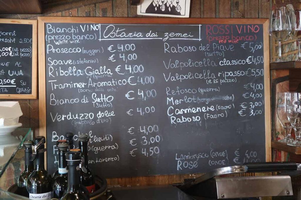Cicchetti in Venice: A Guide to Venetian Street Food (2026)