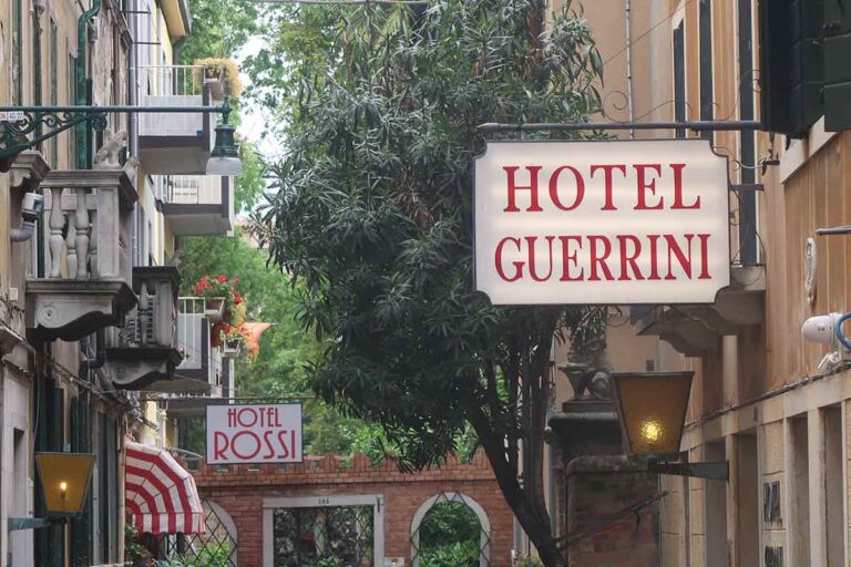 Venice Tourist Tax Guide: Fees + Entry Charges for 2026