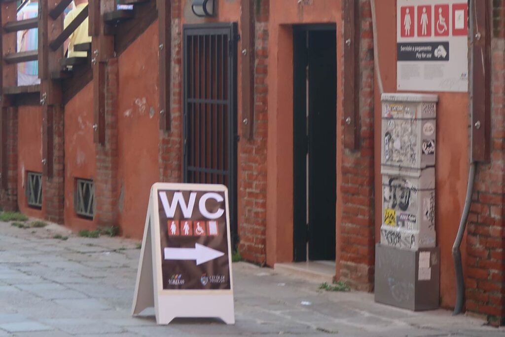 Visiting Venice with Kids: Challenges to Consider as a Parent