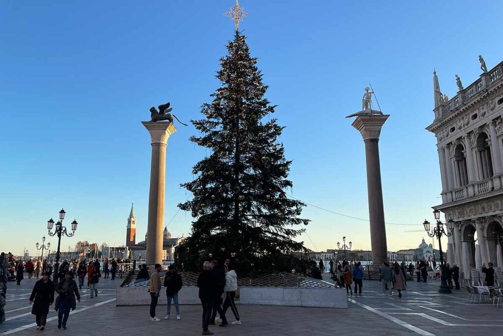 Venice in December: Learn How to Spend your Christmas in Venice