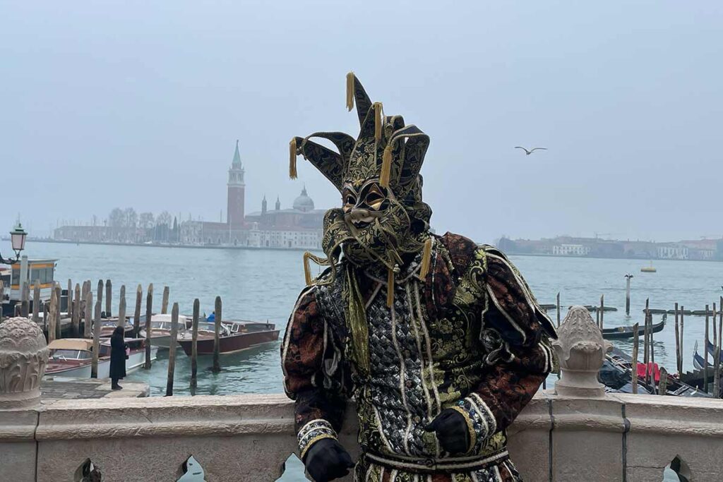Traditional Venetian Food Guide (Walking Map + Insider Tips)